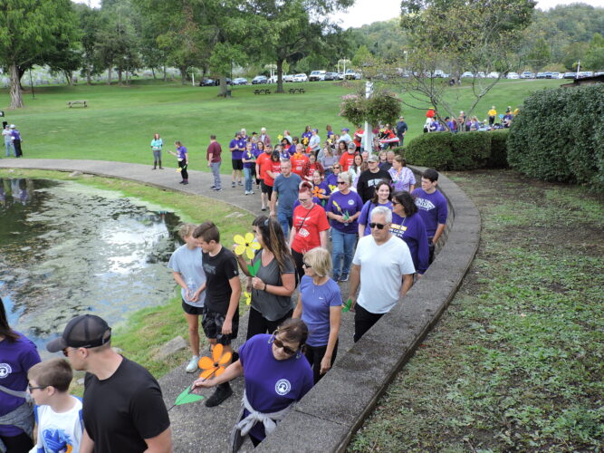 Hundreds Participate in Upper Ohio Valley Walk To End Alzheimer’s at Wheeling Park | News ...